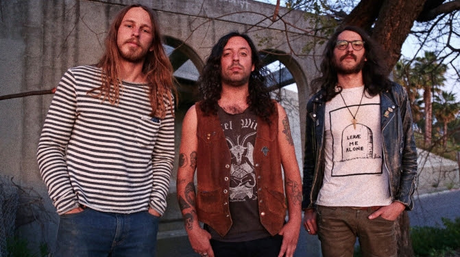 Warish release new two-song single to shred your face. – 7th Level Music
